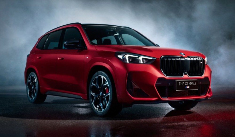 奶爸也要玩得狠：宝马X1 M35Li对比奔驰GLB 35 AMG_腾讯新闻