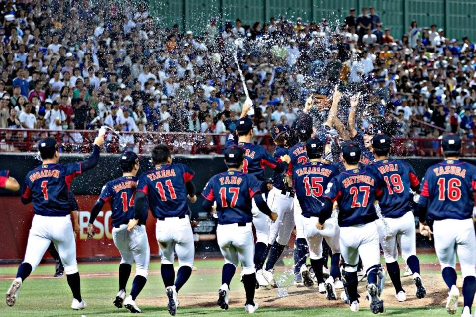 中华台北队镌刻辉煌，2023 WBSC U18棒球世界杯精彩盛放_腾讯新闻