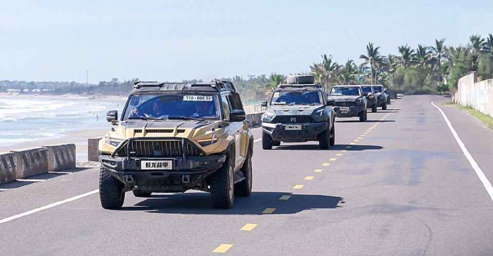 用科技营造豪华 猛士917与仰望U8各有特色_腾讯新闻