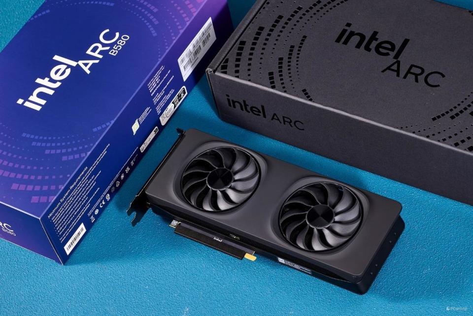 Intel Arc B580 Limited Edition首发评测：性能猛超4060，主流玩家新选！_腾讯新闻