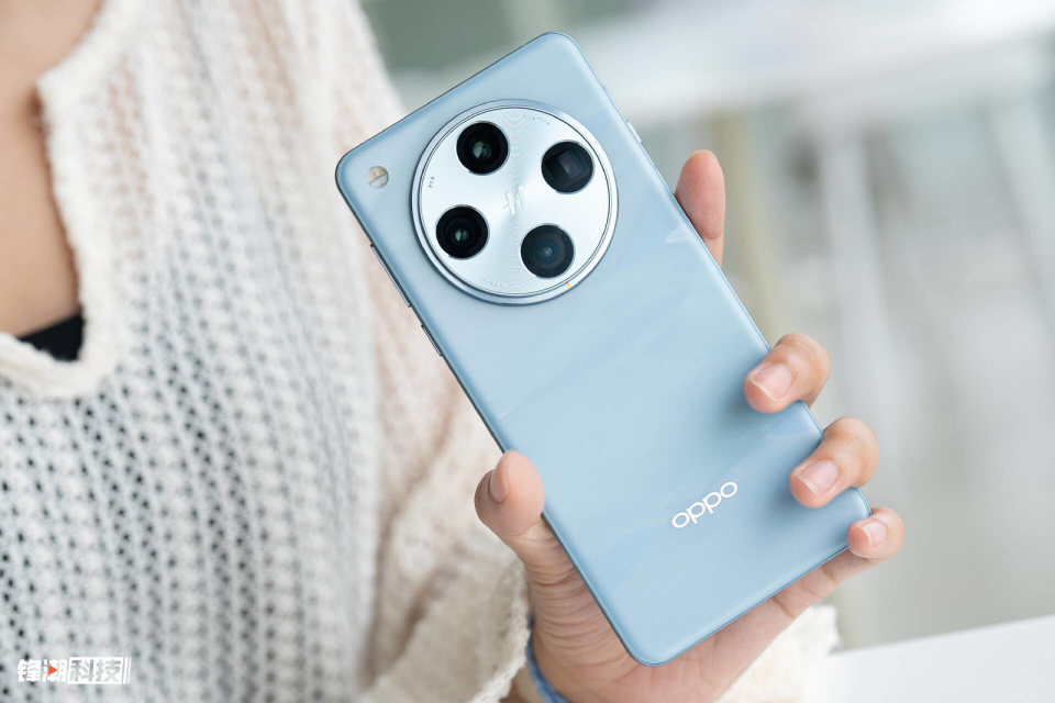 OPPO Find X8 Pro评测：步伐轻快眼神锐利的影像“神枪手”，氛围感抓拍神器_腾讯新闻