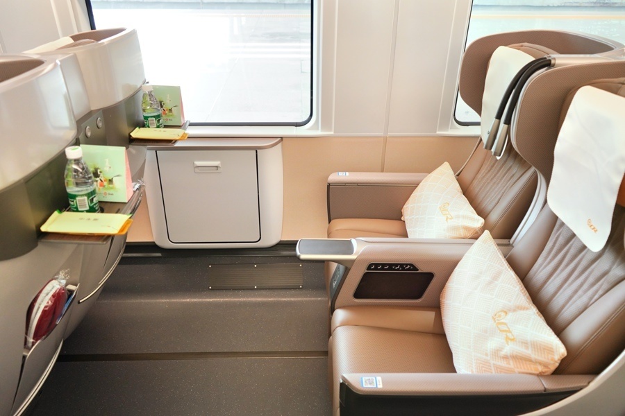 首趟长三角“超级环线”G8388次高铁准点抵沪，“不知道”就是最好的存在_腾讯新闻