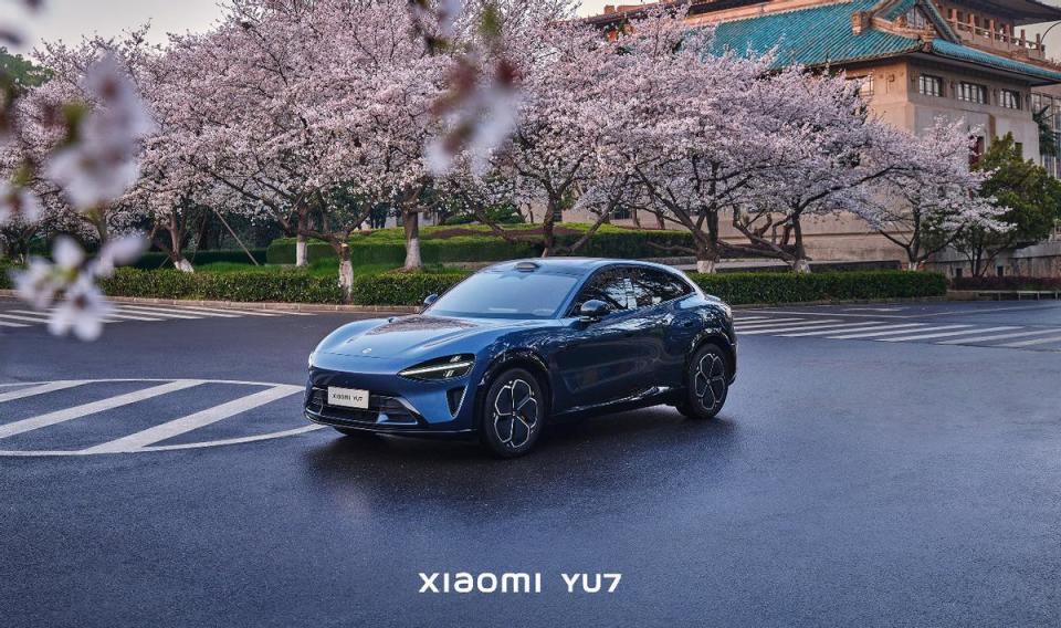 小米YU7、问界M8等，2025上海车展看这几款就够了_腾讯新闻