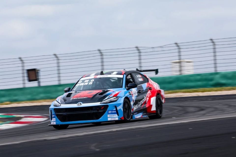 CTCC上海嘉定站烽火再燃，豪华阵容开启争冠序幕_腾讯新闻