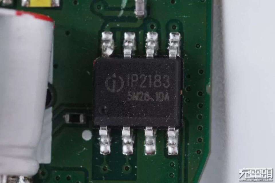 国产半导体行业又一颗璀璨“芯”星，旗下芯片超400款设备采用_腾讯新闻