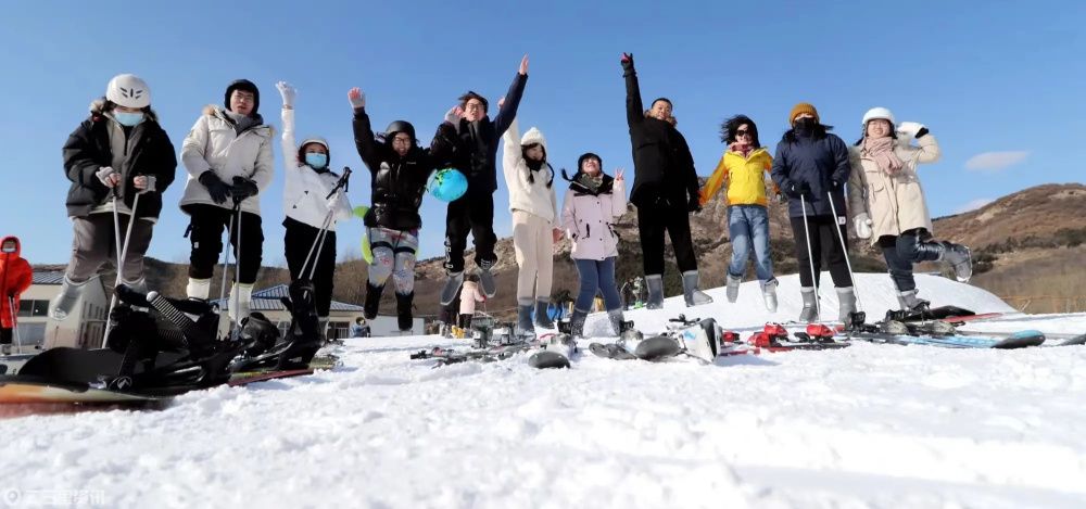 不止于雪！探访营口何家沟：一个滑雪场的四季“出圈”之路_腾讯新闻