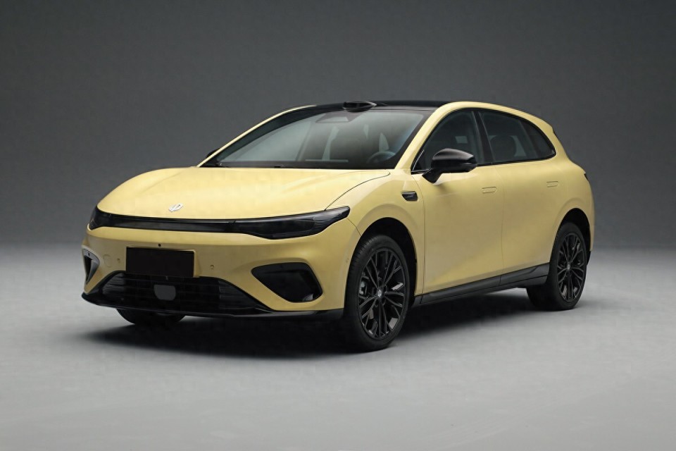 预售10.58万元起，零跑Lafa5将上市，车长4430mm，续航515/605km_腾讯新闻