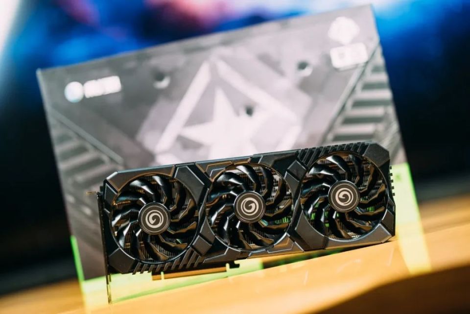 GeForce RTX 4070 Ti SUPER评测：坐实SUPER性价比，AI效能新突破_腾讯新闻