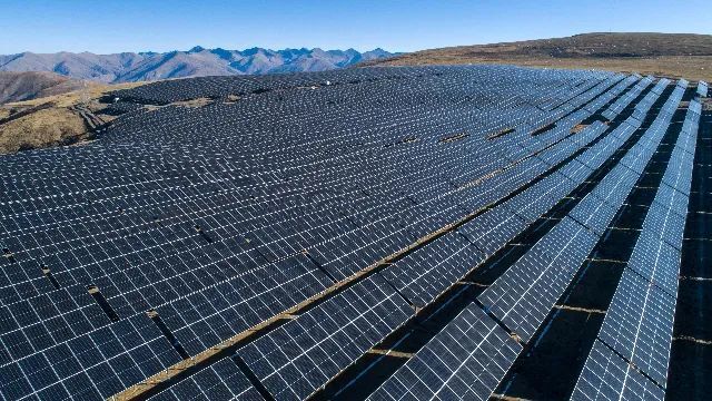 7.8GWh！阳光电源与沙特签约全球最大储能项目，股价盘中涨8%_腾讯新闻