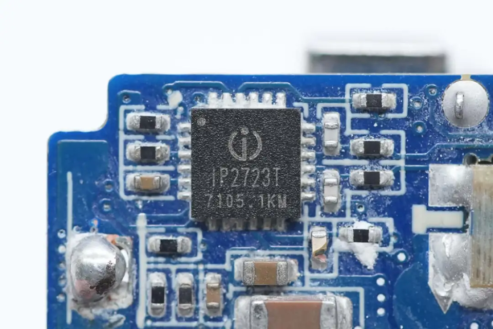 多款热销酷态科快充充电器拆解，内部快充芯片揭晓_腾讯新闻