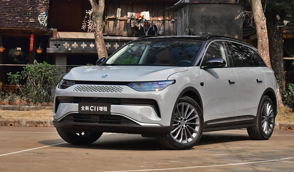 宋PLUS DM-i、深蓝S7、零跑全新C11三车横评，智驾能力谁更优？_腾讯新闻