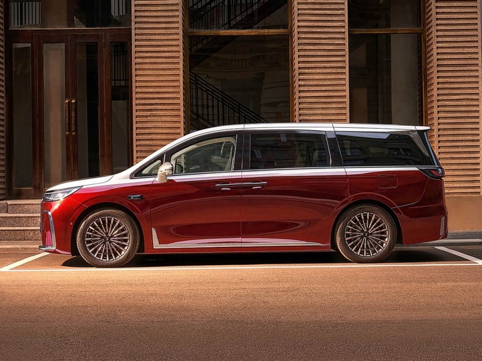 实力硬刚百万级豪华MPV！2026款岚图梦想家预售价38.99万元起_腾讯新闻