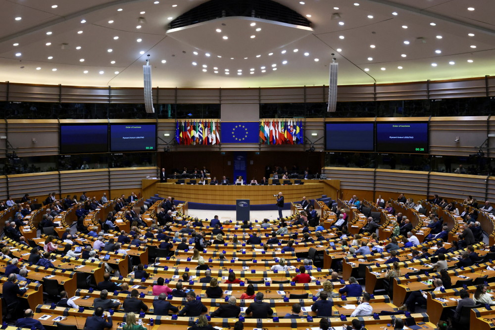 欧盟27个国家如何共同选举一个议会？_腾讯新闻