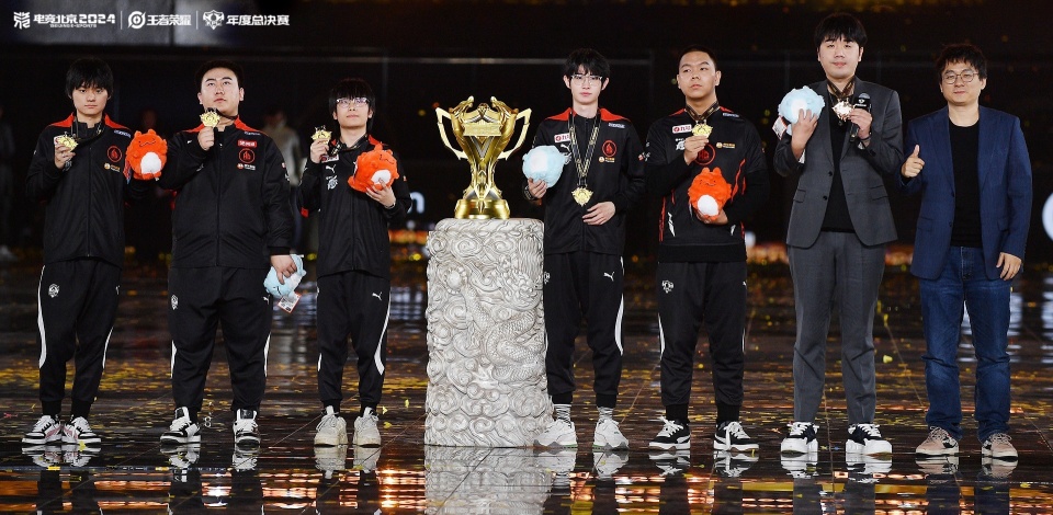 深一度｜KPL走过九年，在电竞版图上留下一连串“不可能”_腾讯新闻