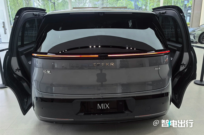 极氪内部：将推7款新车！旗舰大6座SUV，PK理想L9、问界M9_腾讯新闻