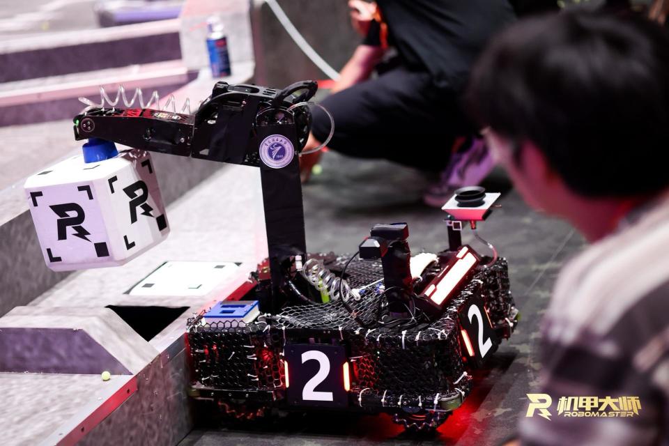 即将开赛！2025长沙RoboMaster机甲大师超级对抗赛明日开赛_腾讯新闻
