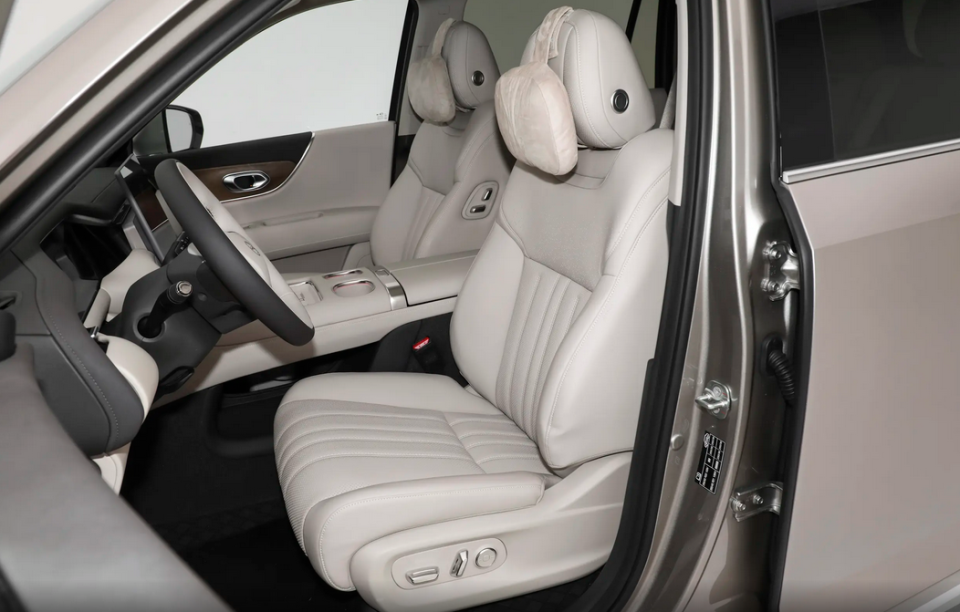 MPV底盘低，SUV承载力一般，多胎家庭不妨等等即将上市的传祺S9_腾讯新闻