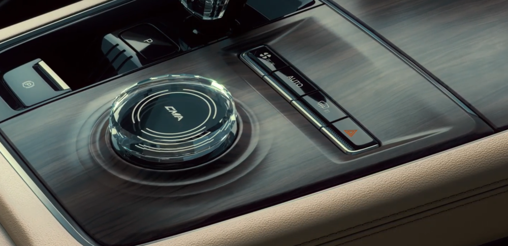 2025 款吉利星越 L 东方曜 SUV 上市：2.0TD 发动机，14.77 万起_腾讯新闻