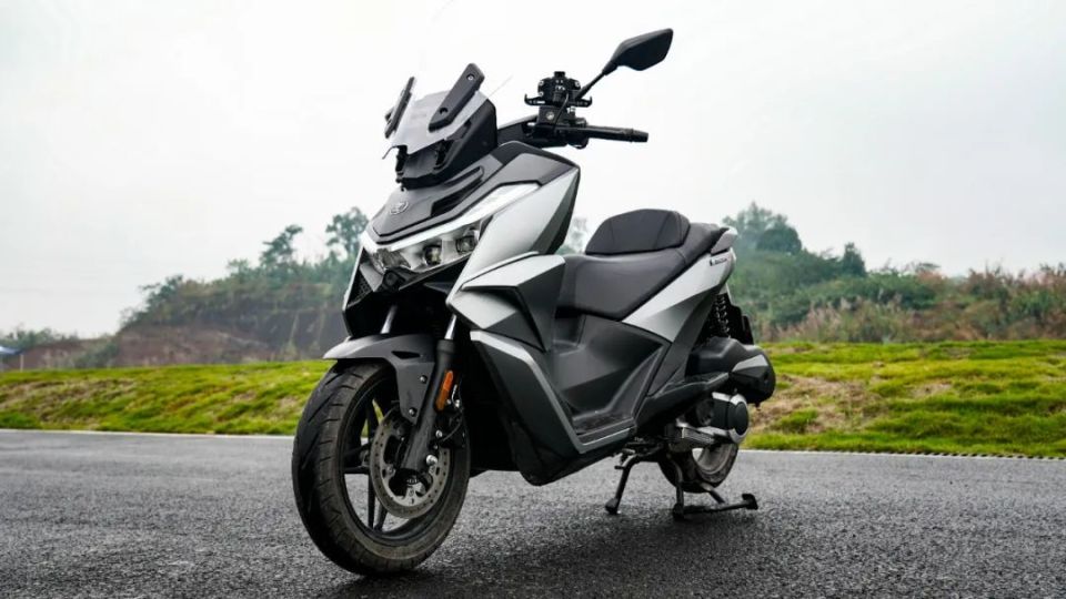 限时售价16666元，无极SR250GT抢先测评，高性价比背后还有硬实力_腾讯新闻