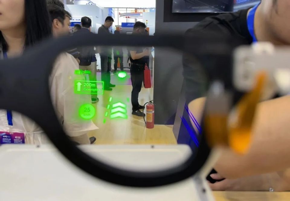 歌尔光学六大新品亮相CIOE：赋能AR、VR、车载HUD及三维视觉行业_腾讯新闻