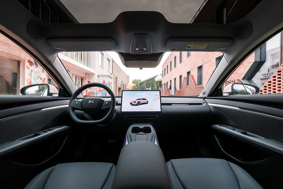 谁敢跑到最后30km？埃安RT对比MONA M03_腾讯新闻