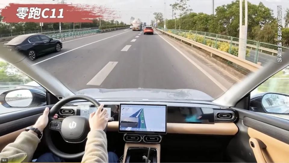 全方位智能安全保障，宋PLUS、深蓝S07和零跑C11，谁更可靠？_腾讯新闻