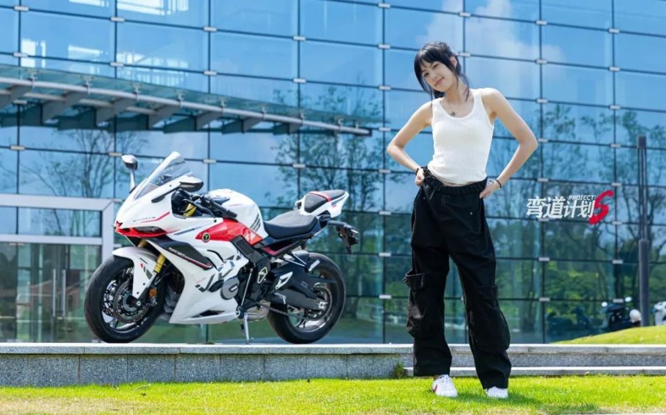 无极RR660S评测，综合性能超一流，2024编辑推荐车型_腾讯新闻