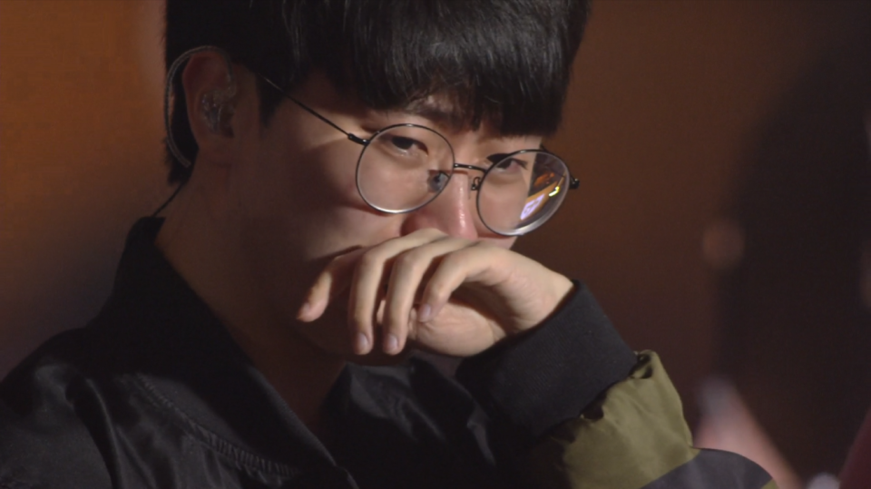 史无前例的成就！GenG击败T1实现LCK四连冠！_腾讯新闻