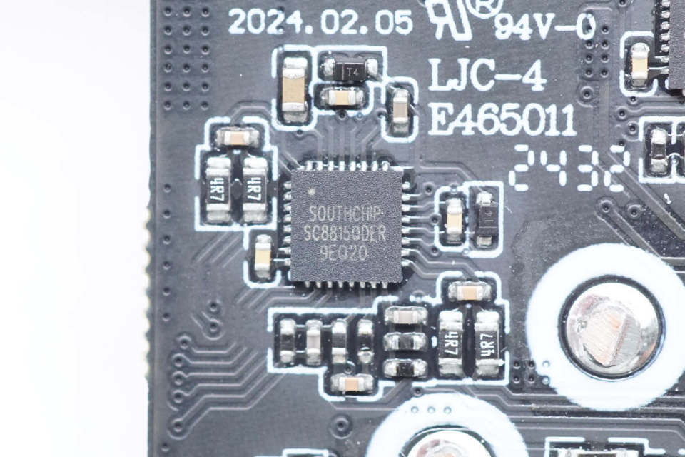 智融科技SW2505协议芯片打入安克供应链，安克140W快充充电宝拆解_腾讯新闻