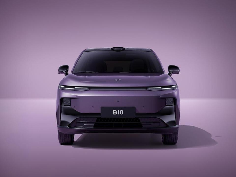 家用车的较量，零跑B10对决比亚迪元PLUS，谁更懂智驾？_腾讯新闻