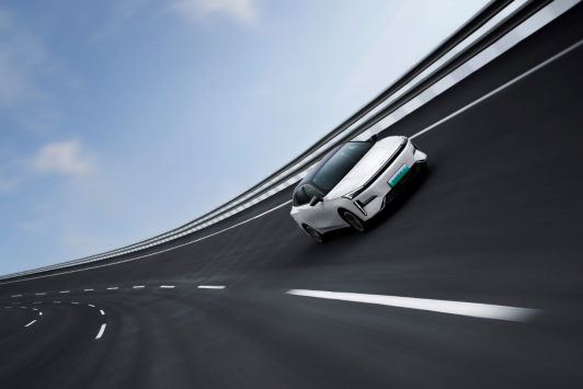 WLTC综合续航1370km 吉利银河L6上市，售价11.58-14.98万元_腾讯新闻