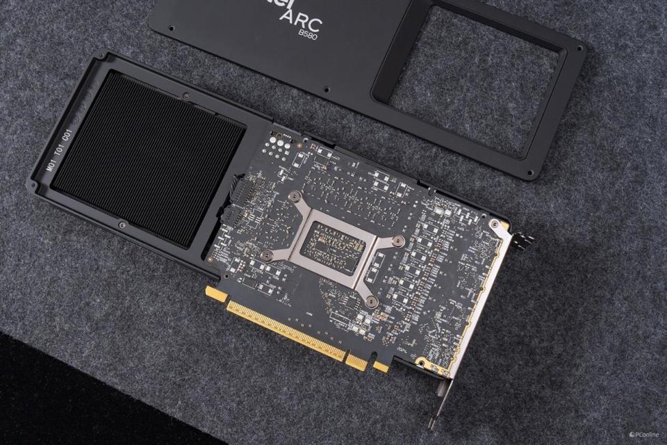 Intel Arc B580 Limited Edition首发评测：性能猛超4060，主流玩家新选！_腾讯新闻