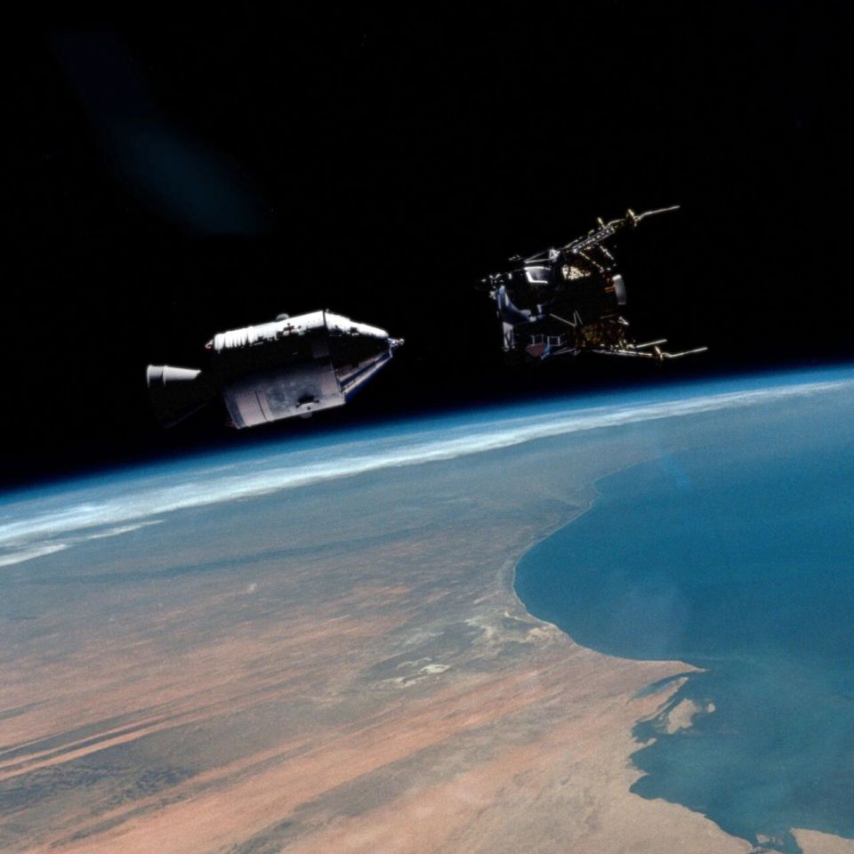 登月版星舰、蓝月登月器最早2027年底就绪_腾讯新闻