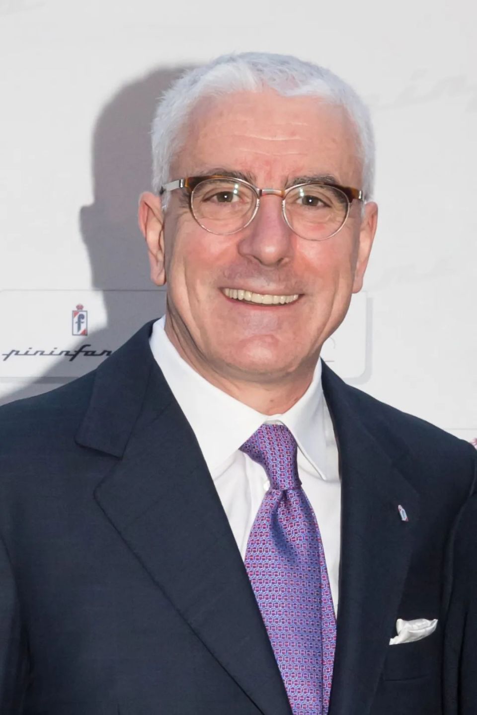 高端访谈｜对话宾尼法利纳集团全球首席执行官 Silvio Pietro Angori：对人类超跑汽车设计概念的终极畅想_腾讯新闻