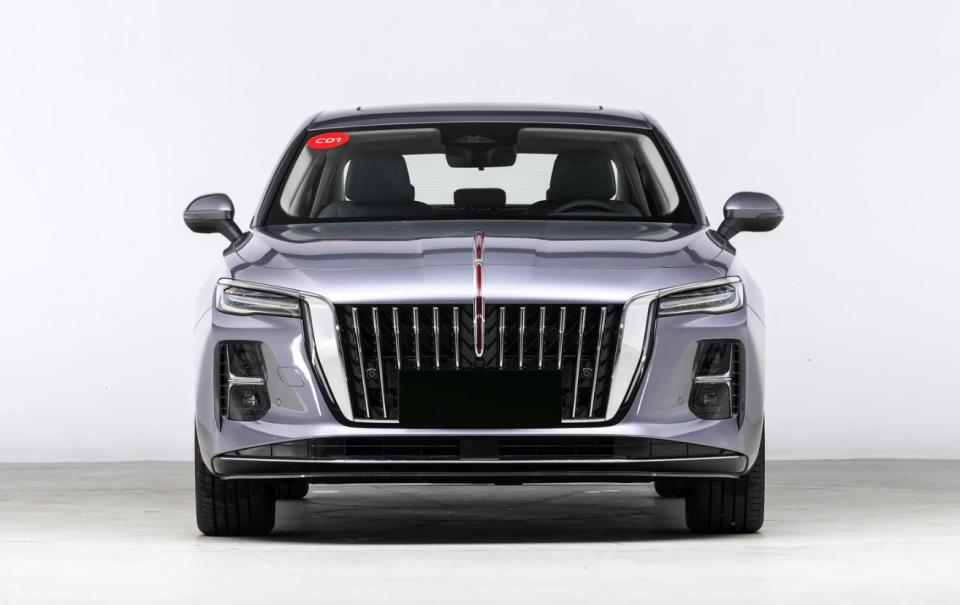 汉DM-i对手出现！红旗H5 PHEV实测续航1707km，混动豪华新标杆！_腾讯新闻