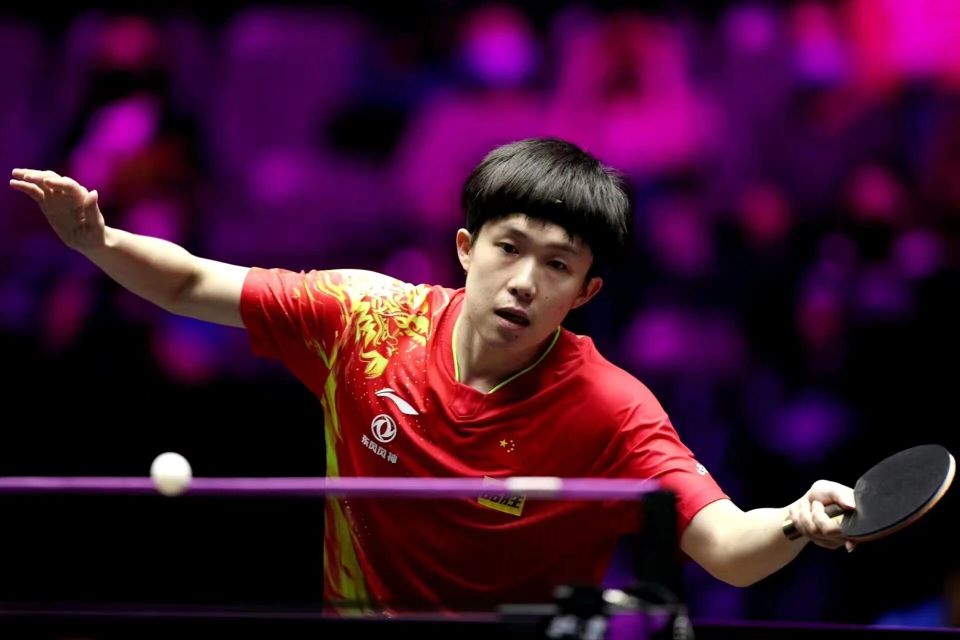 今晚！CCTV5直播国乒，薛飞PK张本智和，王楚钦+王艺迪等冲击8强_腾讯新闻