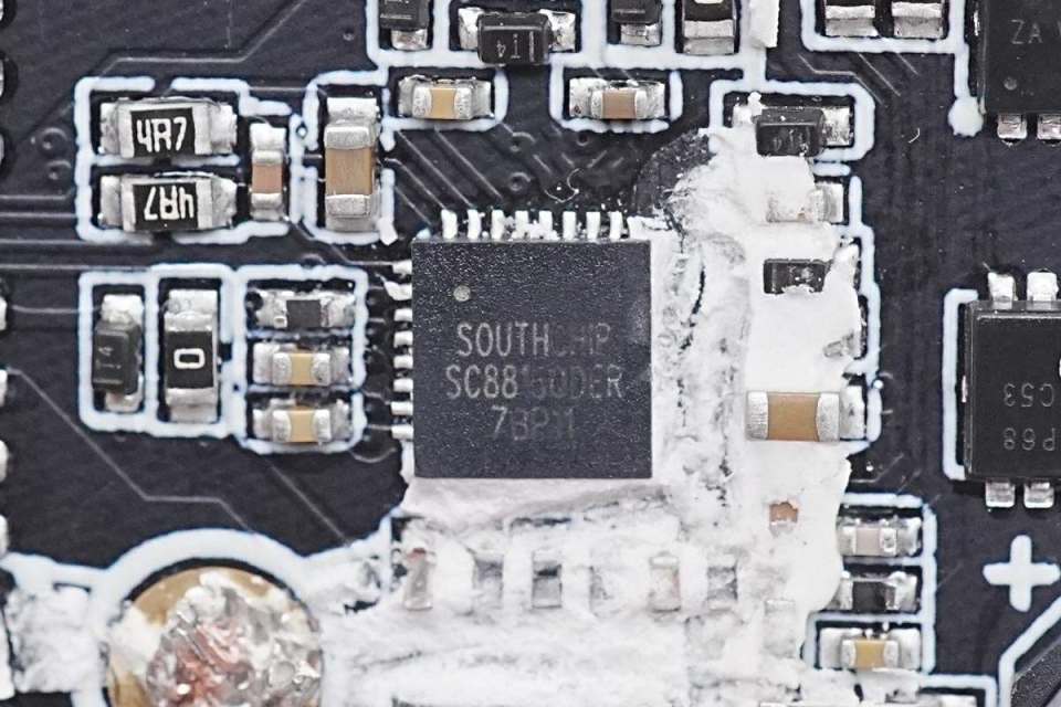 首批国补充电宝公布，多家移动电源芯片企业中标_腾讯新闻