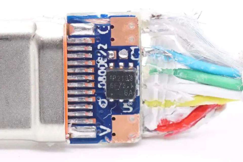 国产半导体行业又一颗璀璨“芯”星，旗下芯片获近百款设备采用_腾讯新闻