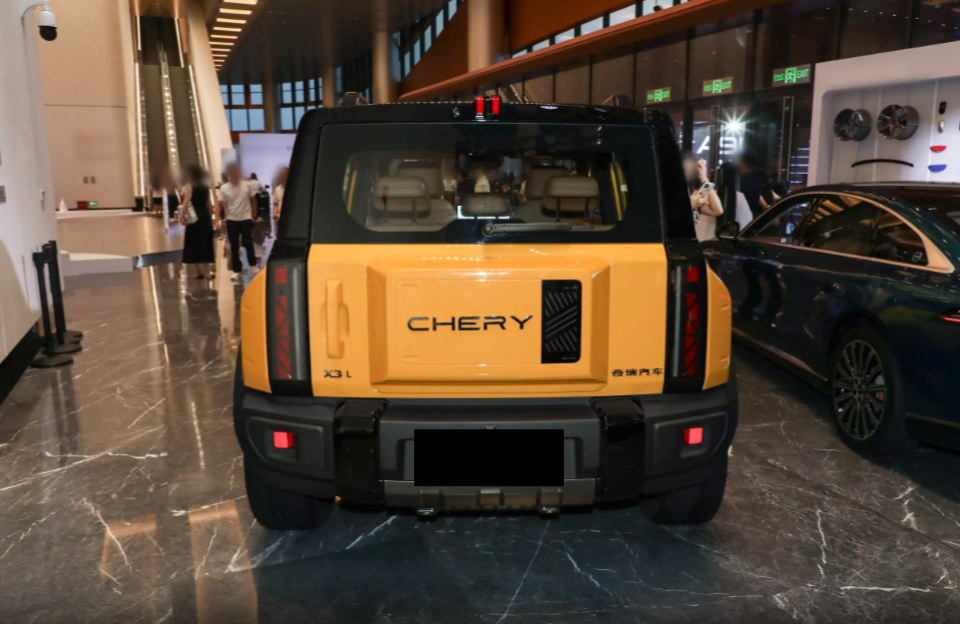 跟iCAR系列有啥区别，奇瑞风云X3L越野味十足，搭载1.5T增程动力_腾讯新闻