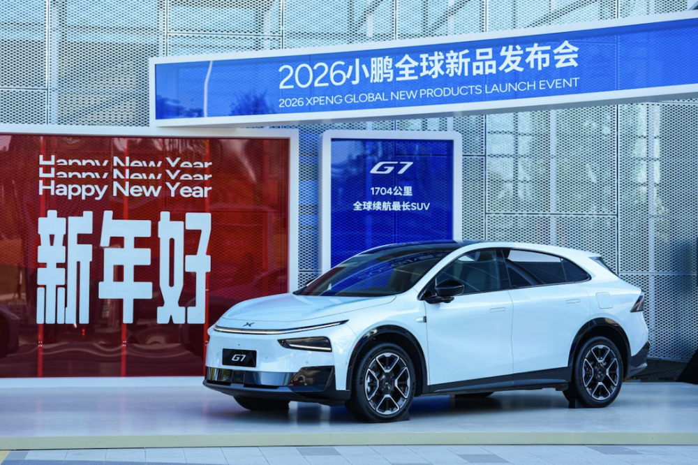 何小鹏再变策略：用增程赌现在，用AI搏未来_腾讯新闻