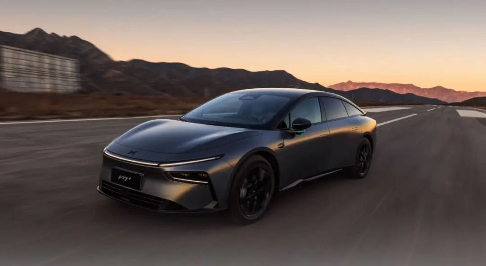 18.68 万元！小鹏 P7+正式发售，还有一个只卖 500 台的限量版_腾讯新闻