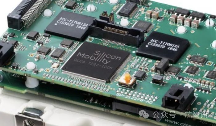 收购Silicon Mobility！Intel宣布将AI PC体验带入汽车，极氪首发_腾讯新闻