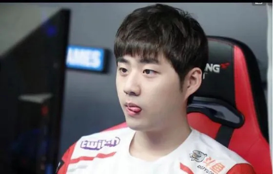 “Uzi是我遇到的最强对手图”火了，Bang公开承认，LPL玩家却嘲笑_腾讯新闻