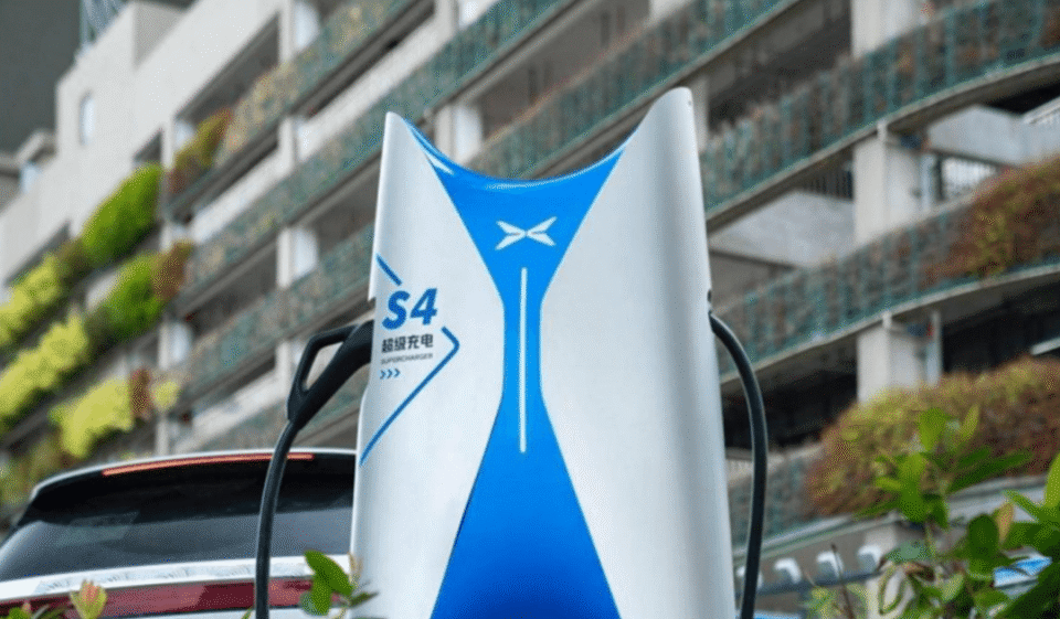 都是中型智能纯电SUV，小鹏G6与零跑C11如何选？_腾讯新闻