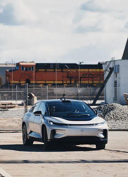 FF将于1月中旬向美国华人社区领袖和知名企业家Luke Hans交付FF 91 2.0 Futurist Alliance_腾讯新闻