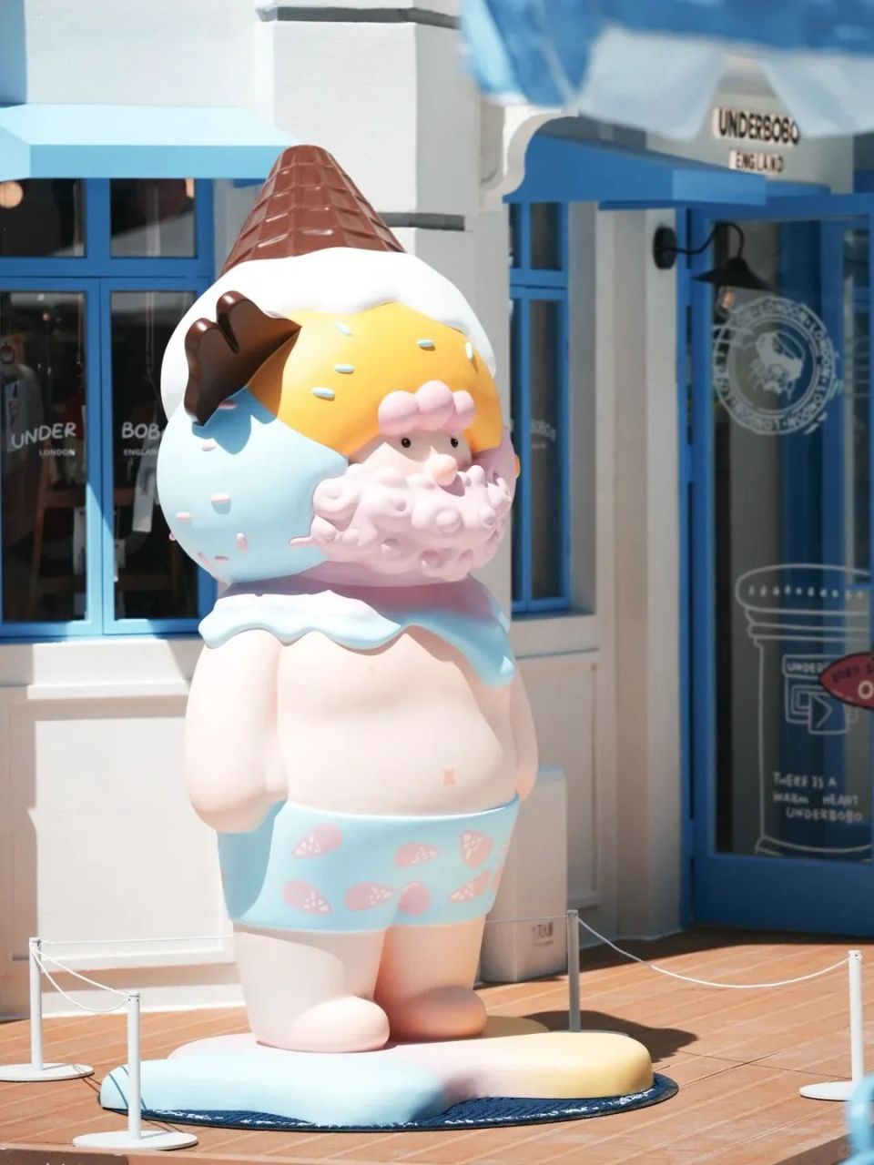 品牌IP跳进日常生活，「UNDERBOBO」如何打动年轻人？_腾讯新闻