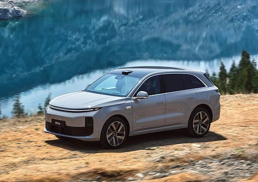 销量差了两倍 蔚来ES6究竟比理想L6差在哪里？_腾讯新闻