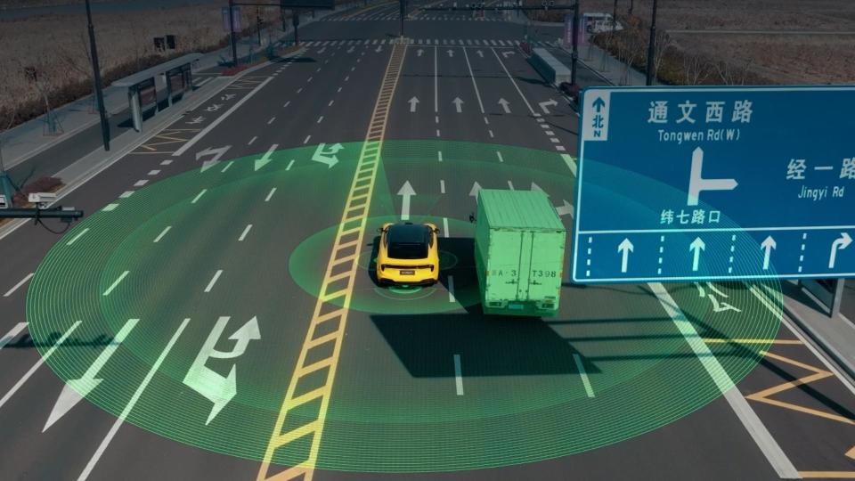 最便宜的路特斯上市！EMEYA繁花卖66.80万元起，为市场折腰_腾讯新闻