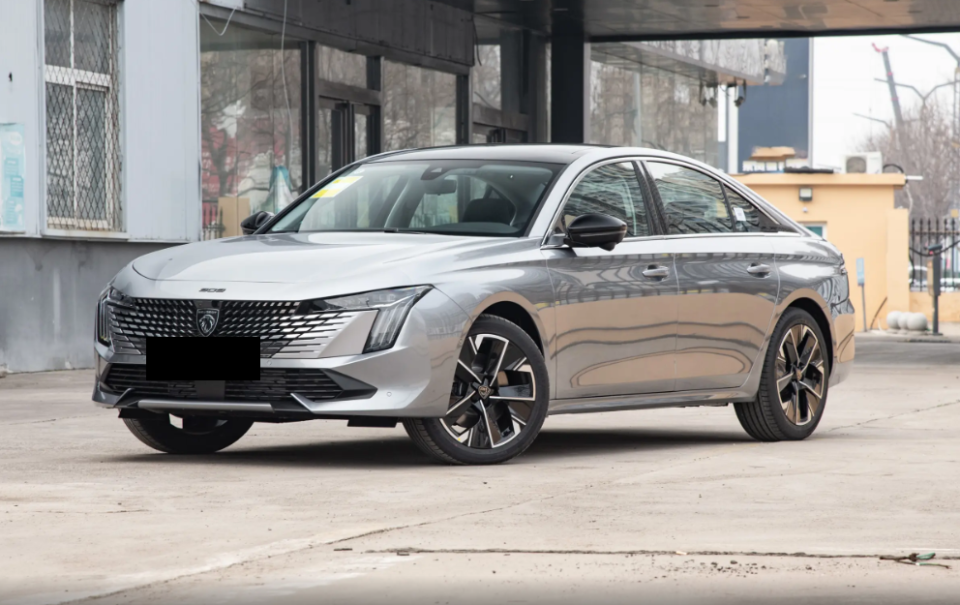 优惠后仅14.67万起售，配1.8T引擎，2025款标致508L值得选择吗？_腾讯新闻