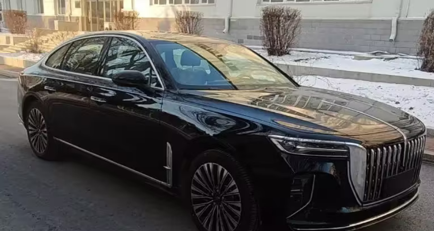 图文丨红旗H9更多选择，新增2.5T，1.8T发动机配置_腾讯新闻